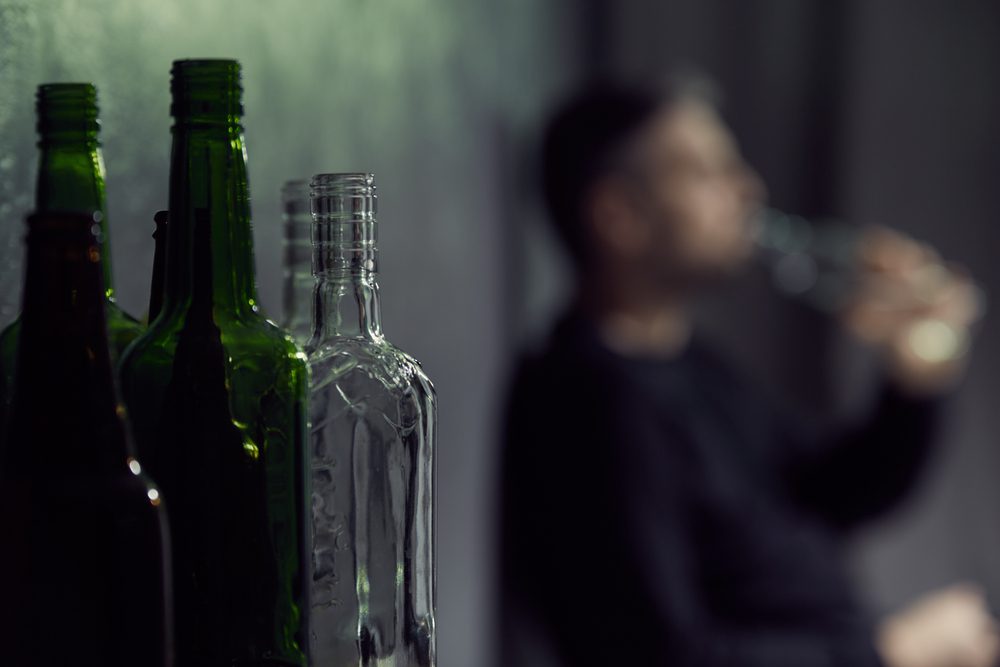 5 Tips on How to Manage Alcohol Withdrawal Symptoms - The Blackberry Center